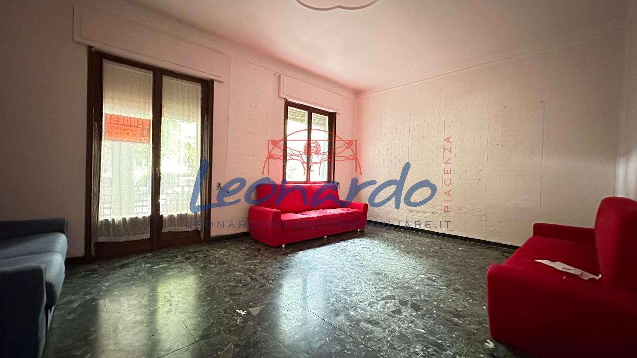 Appartamento in vendita a Piacenza