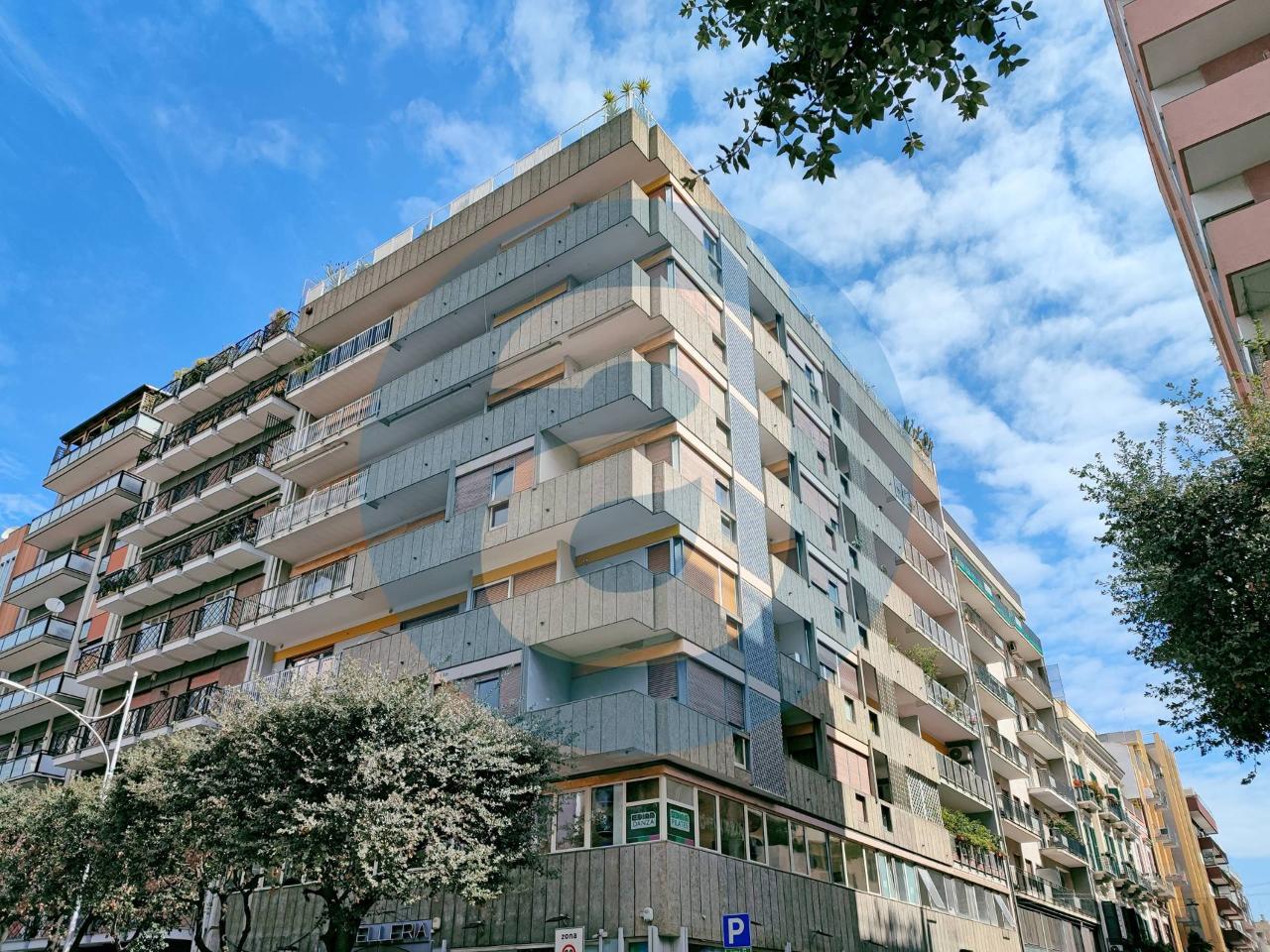 Appartamento in Via Celentano 6, Bari