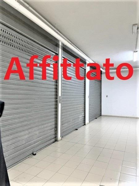 Parcheggio chiuso in affitto a Modugno