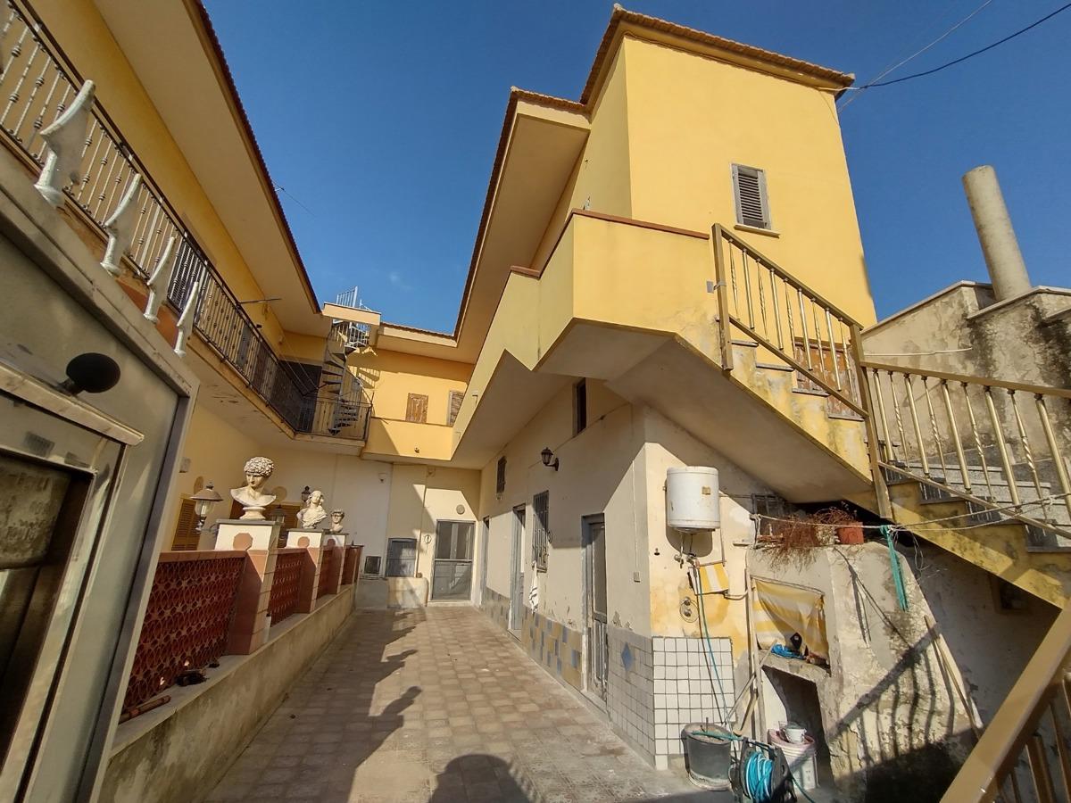 Appartamento in vendita a Monte Di Procida