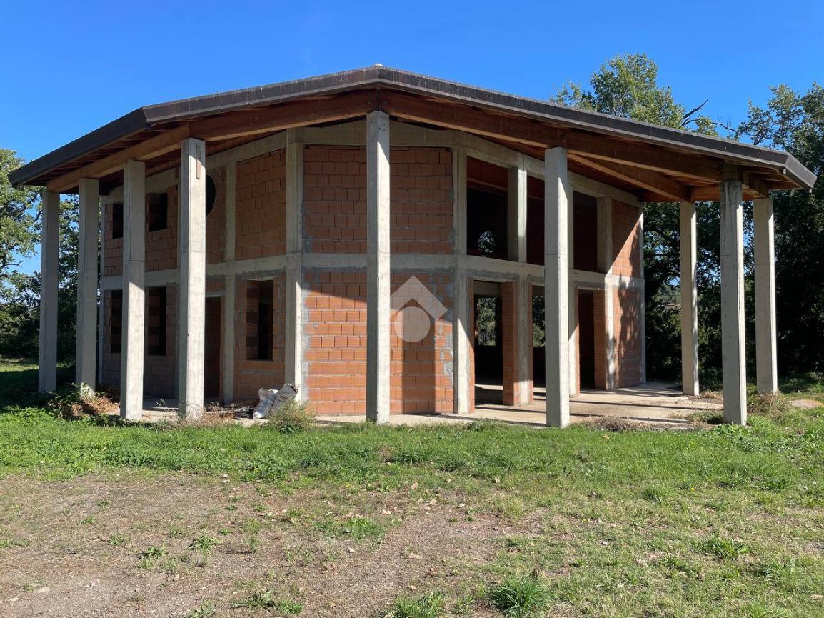 Rustico in vendita a Viterbo