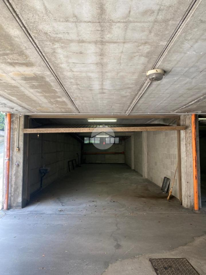 Box in vendita a Seregno