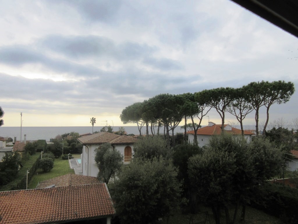 Appartamento in vendita a Massa