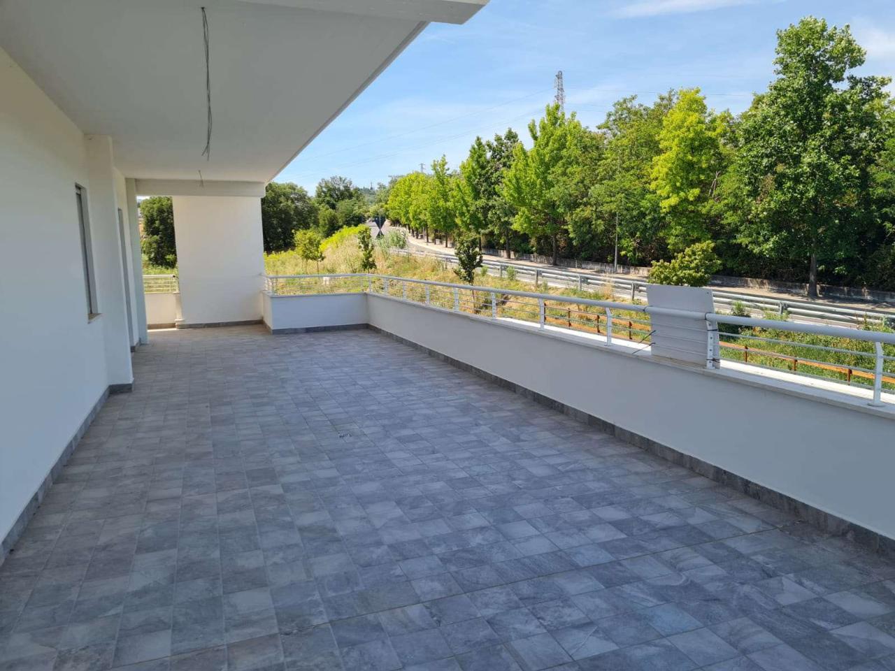 Appartamento in vendita a Cappelle Sul Tavo