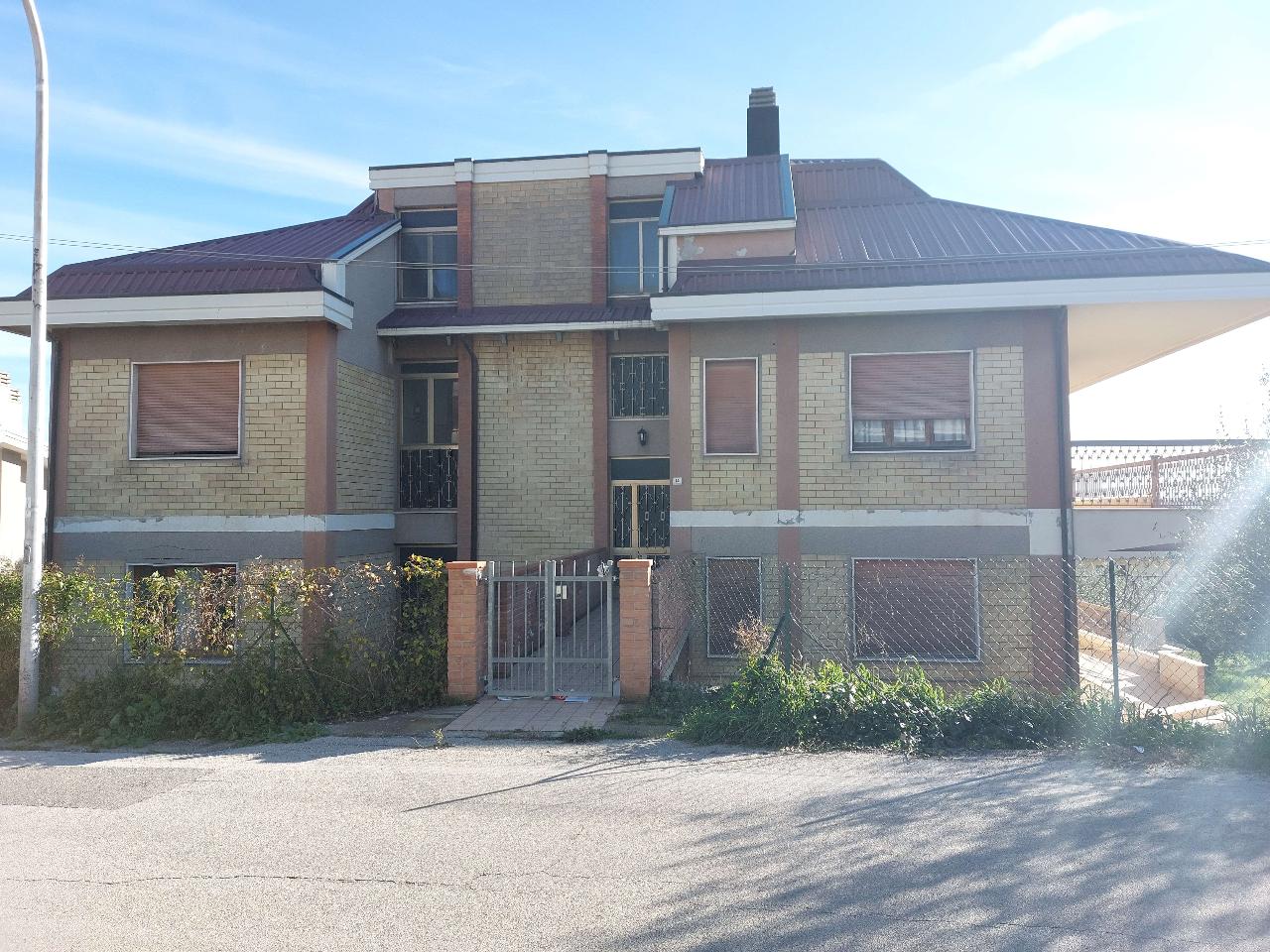 Villa in vendita a Citta' Sant'Angelo