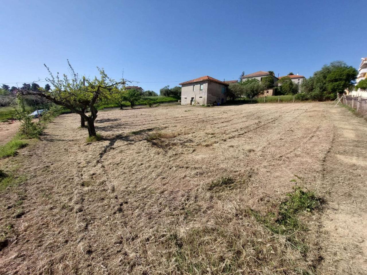 Terreno edificabile in vendita a Citta' Sant'Angelo