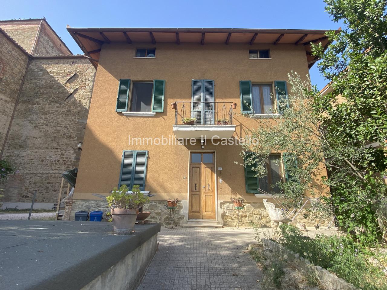 Casa indipendente in vendita a Passignano Sul Trasimeno