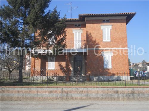 Casa indipendente in vendita a Castiglione Del Lago