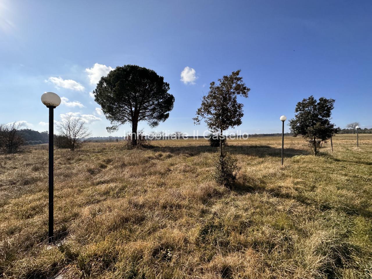 Terreno edificabile residenziale in vendita a Castiglione Del Lago