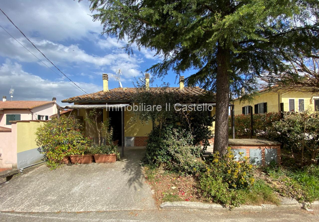 Casa indipendente in vendita a Paciano