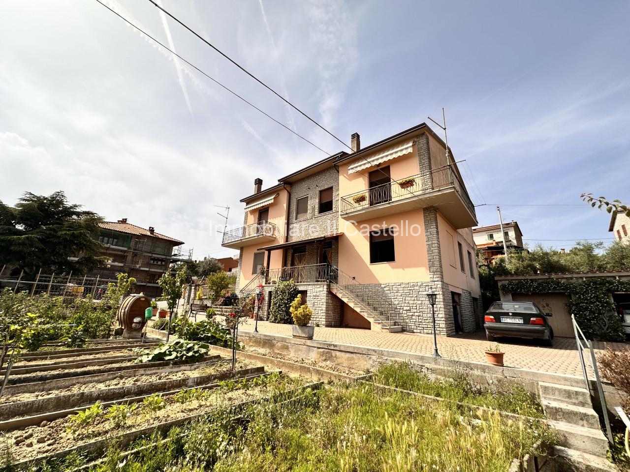 Appartamento in vendita a Passignano Sul Trasimeno