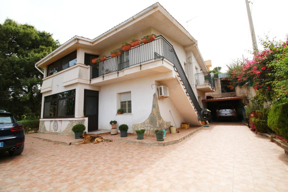 Villa in vendita a Casteldaccia