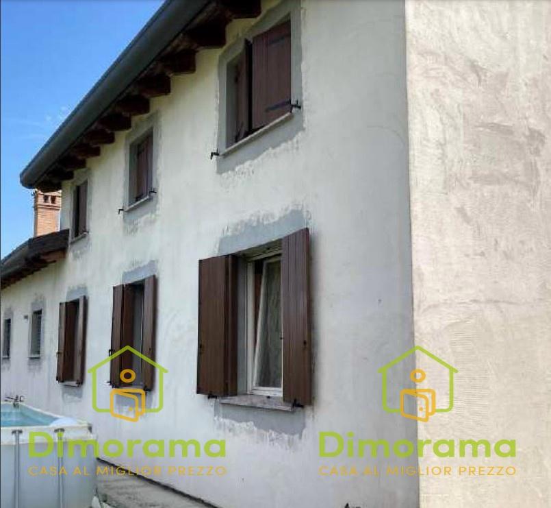Villa in vendita a Mesola