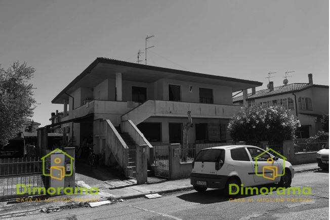 Appartamento in vendita a Goro