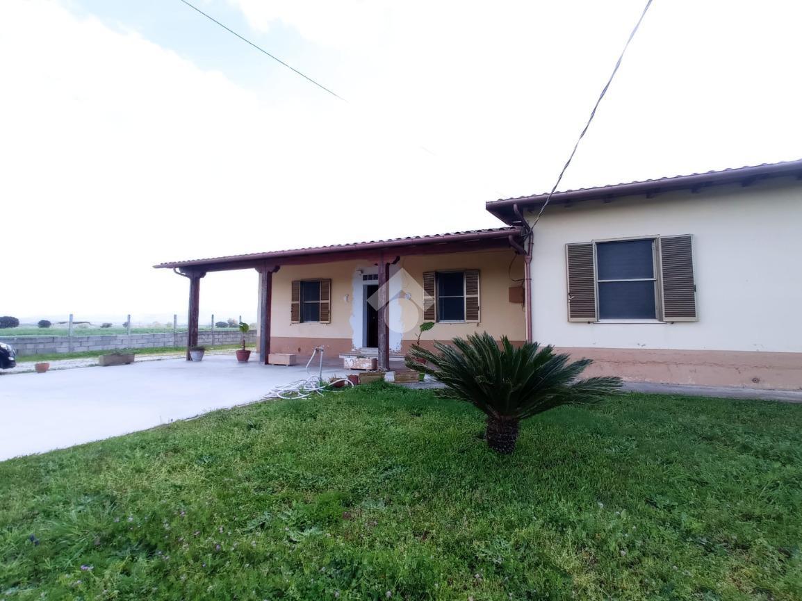 Villa in vendita a Aprilia