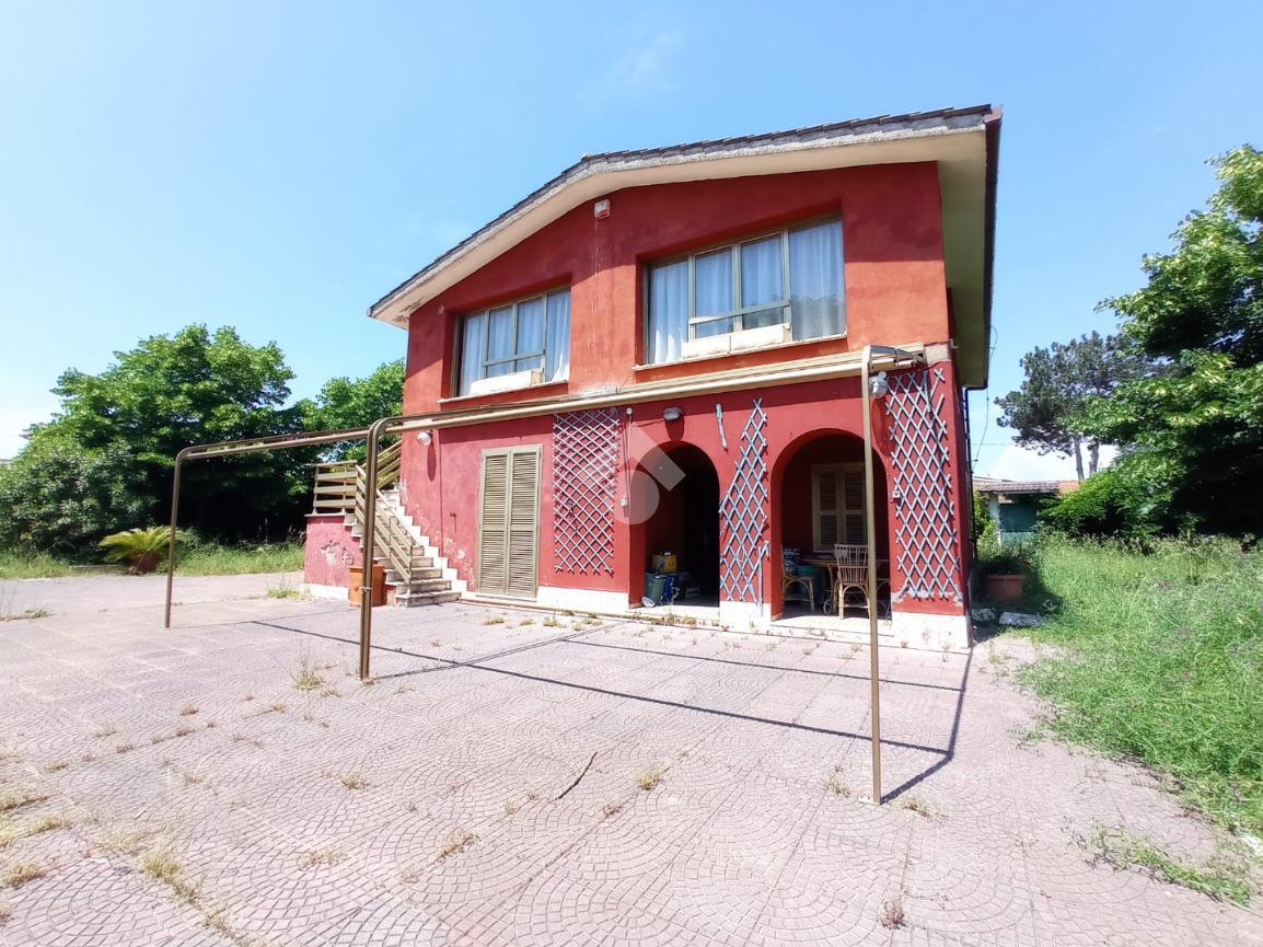 Villa in vendita a Aprilia