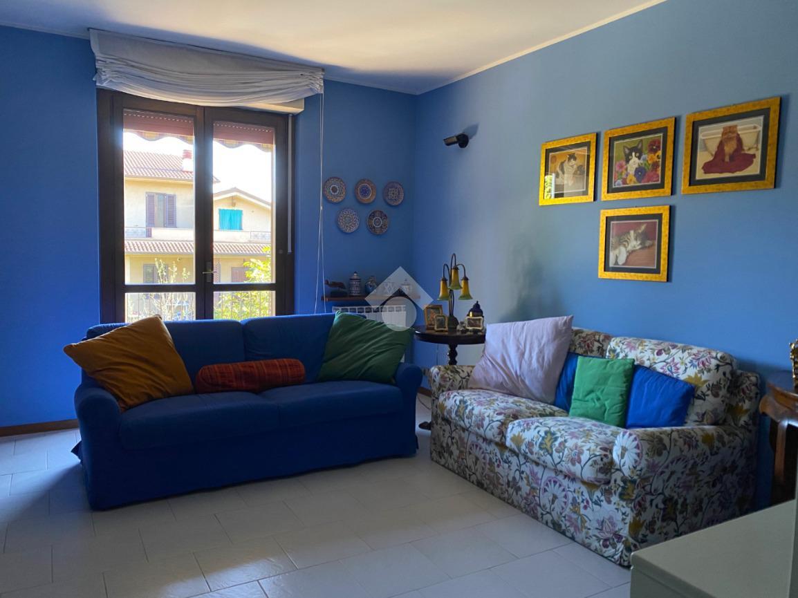Appartamento in vendita a Levate