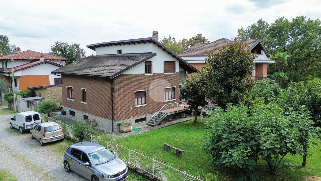 Villa in vendita a La Cassa