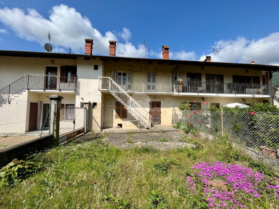 Casa indipendente in vendita a Val Della Torre