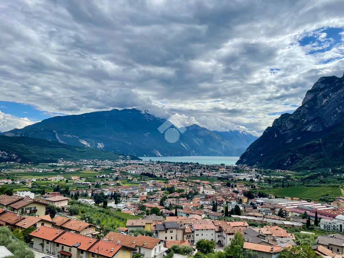 Appartamento in vendita a Riva Del Garda