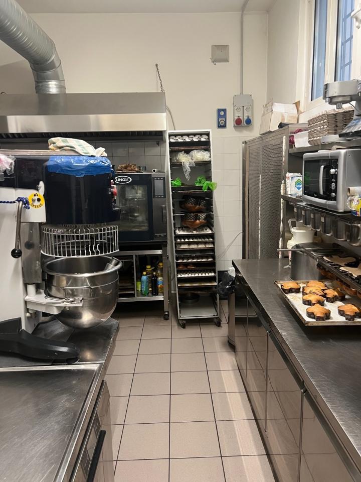 Pasticceria in vendita a Sesto Fiorentino