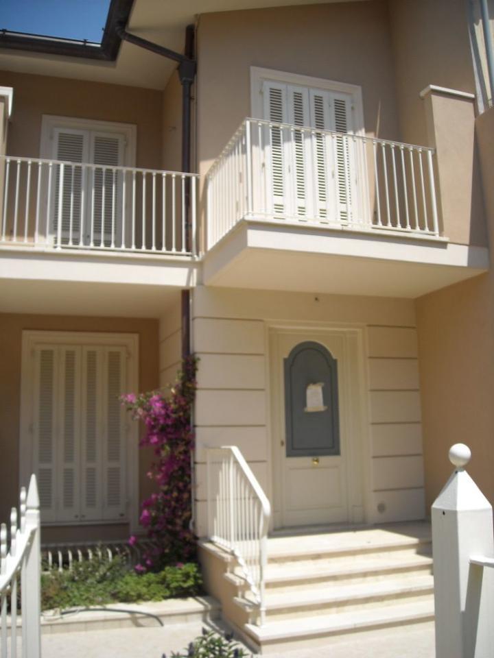 Casa indipendente in vendita a Viareggio