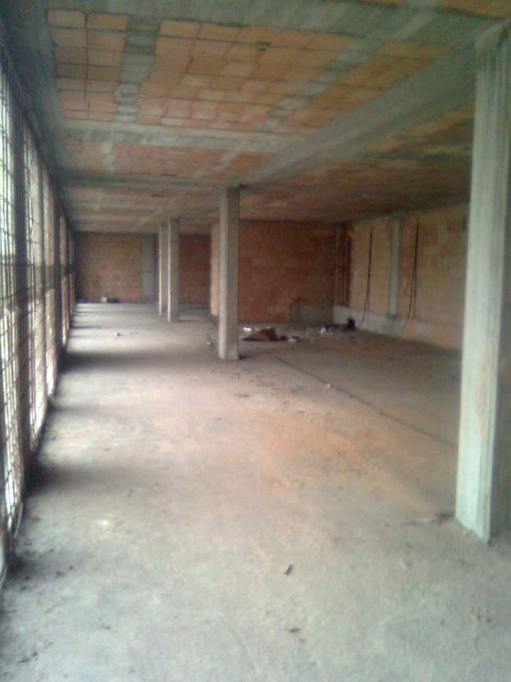 Negozio in affitto a Siena