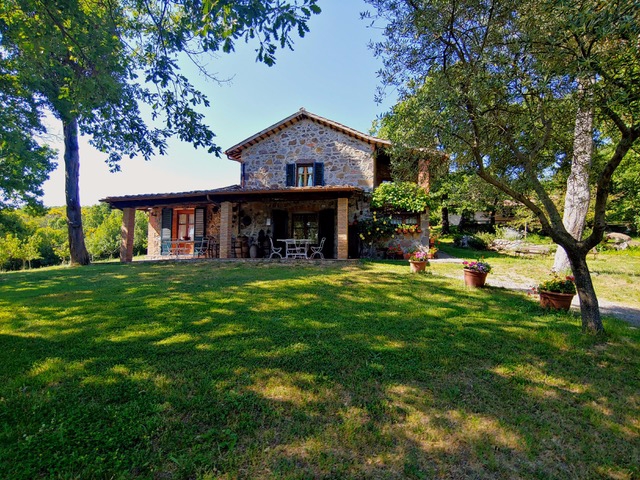 Rustico in vendita a San Quirico D'Orcia