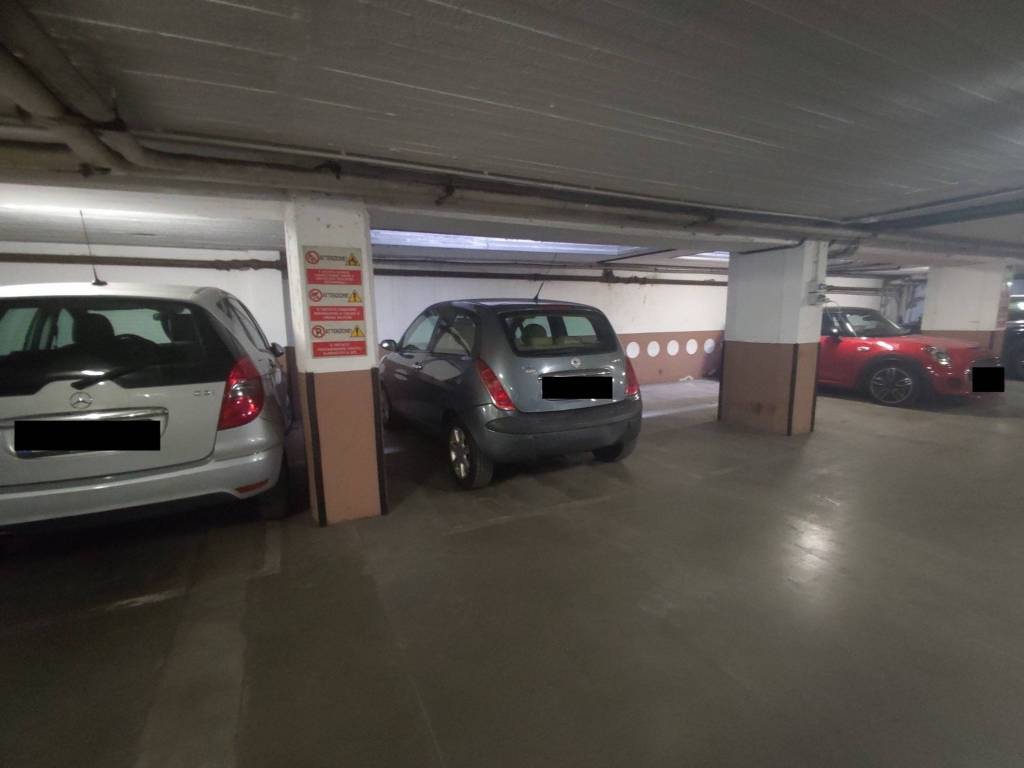 Posto auto in affitto a Milano