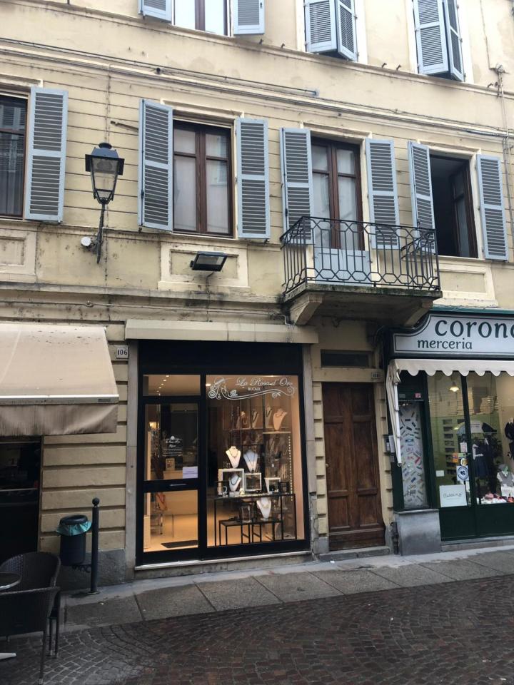 Negozio in vendita a Casale Monferrato