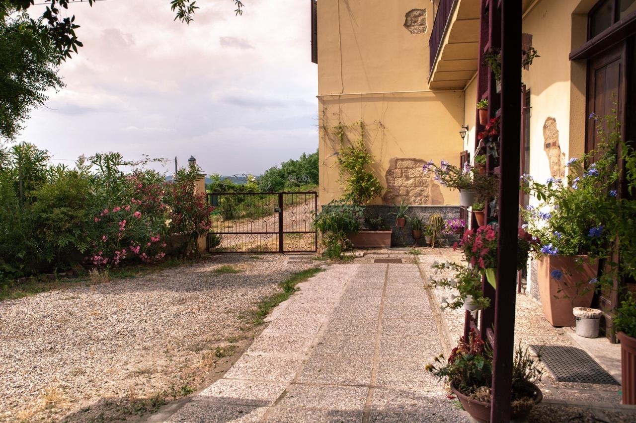 Villa in vendita a Vignale Monferrato