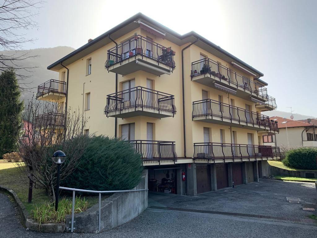 Appartamento in vendita a Canzo