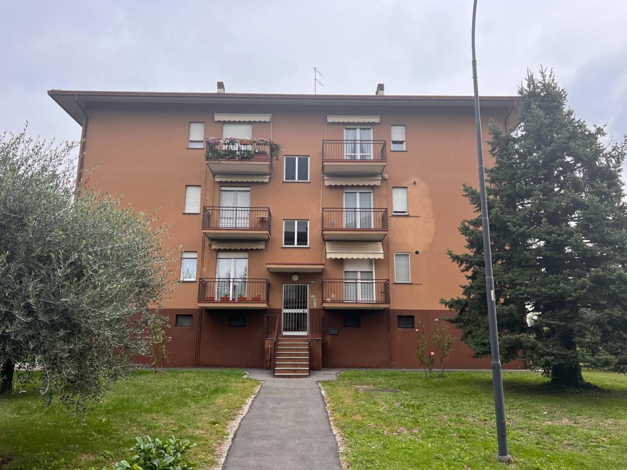 Appartamento in vendita a Erba