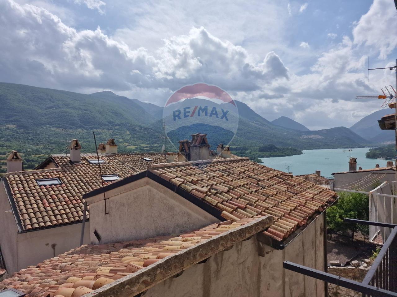 Appartamento in vendita a Barrea