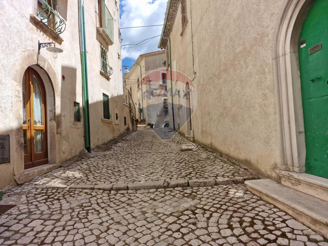 Appartamento in vendita a Civitella Alfedena