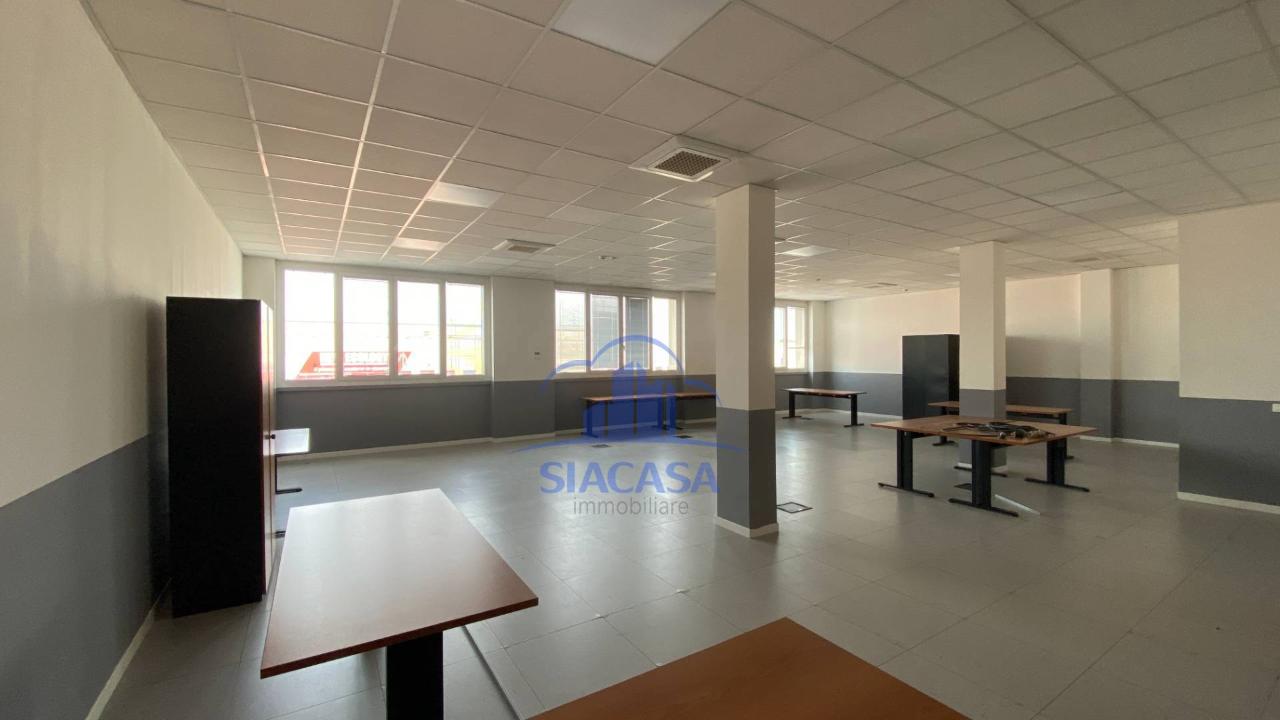 Ufficio in affitto a Cinisello Balsamo