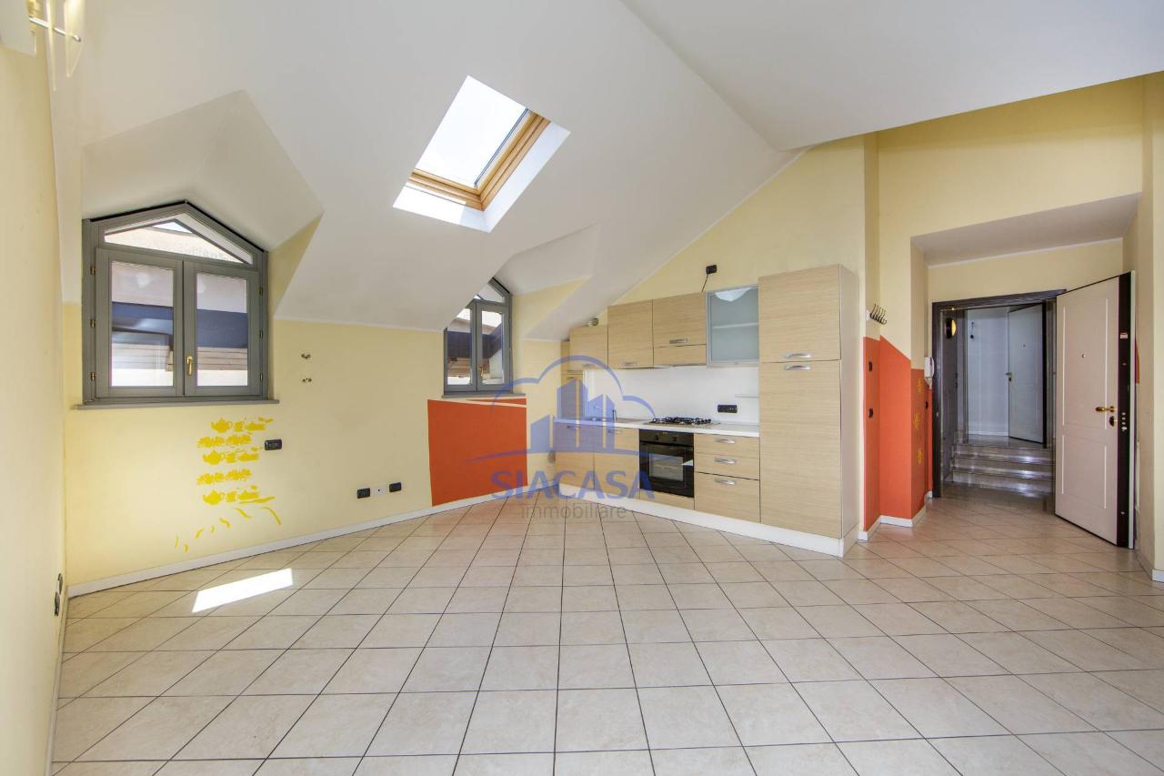 Appartamento in vendita a Monza