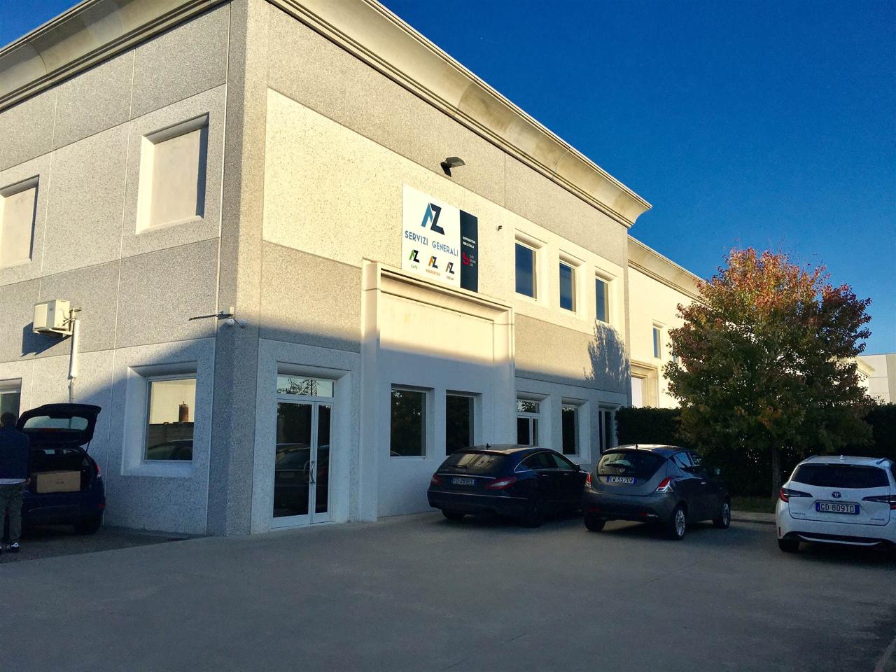 Capannone in vendita a Piacenza