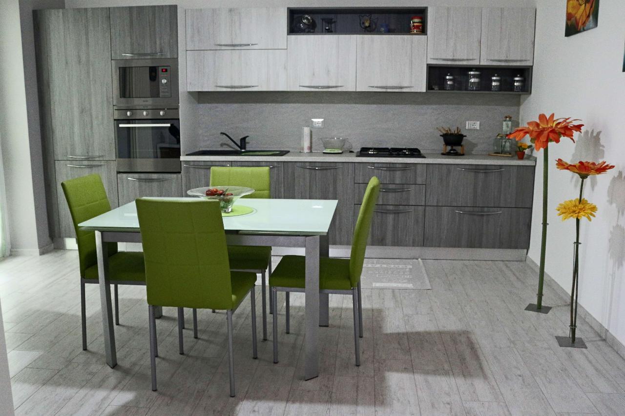 Appartamento in vendita a Borghetto Santo Spirito