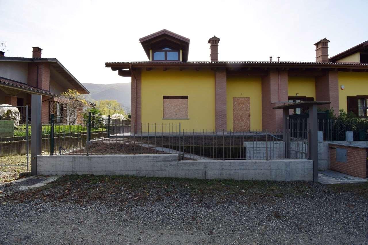 Villa a schiera in Via Luigi Bianciotto, Villar Perosa