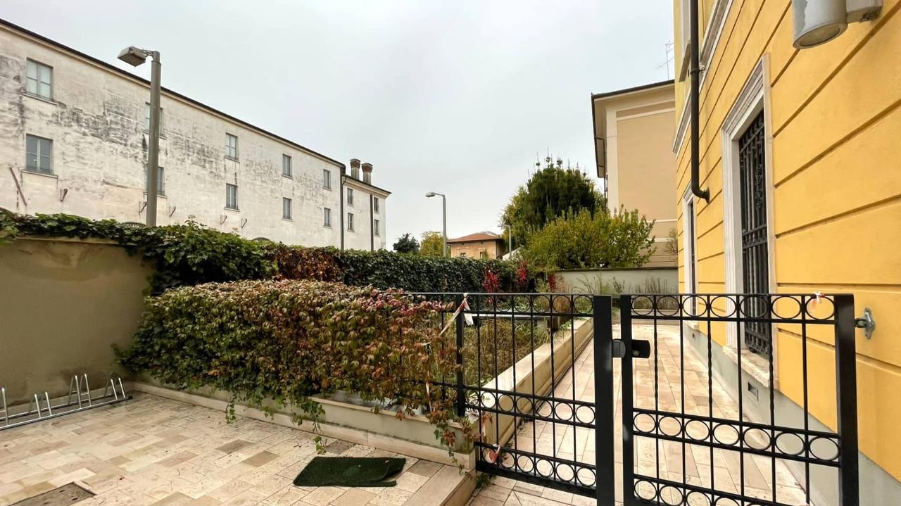 Ufficio in vendita a Mantova