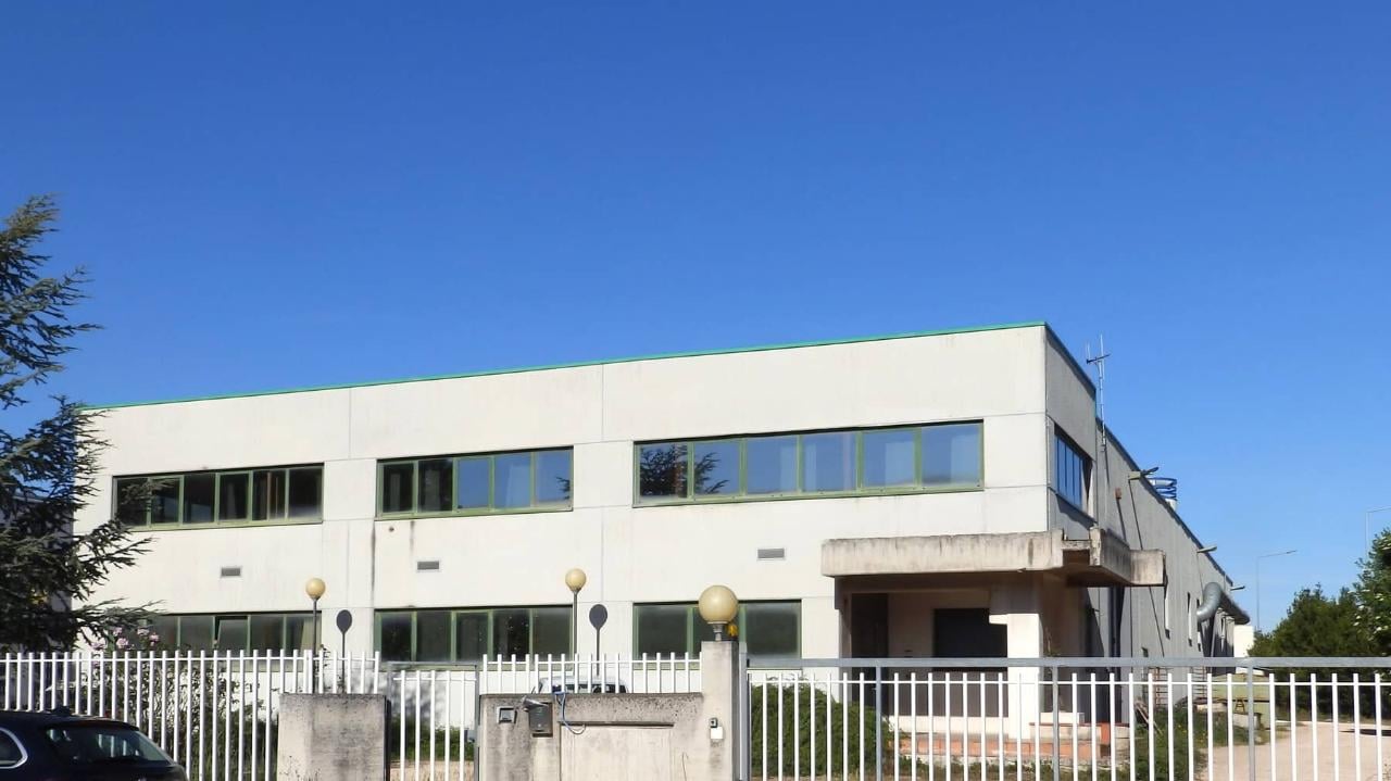 Capannone in vendita a Recanati