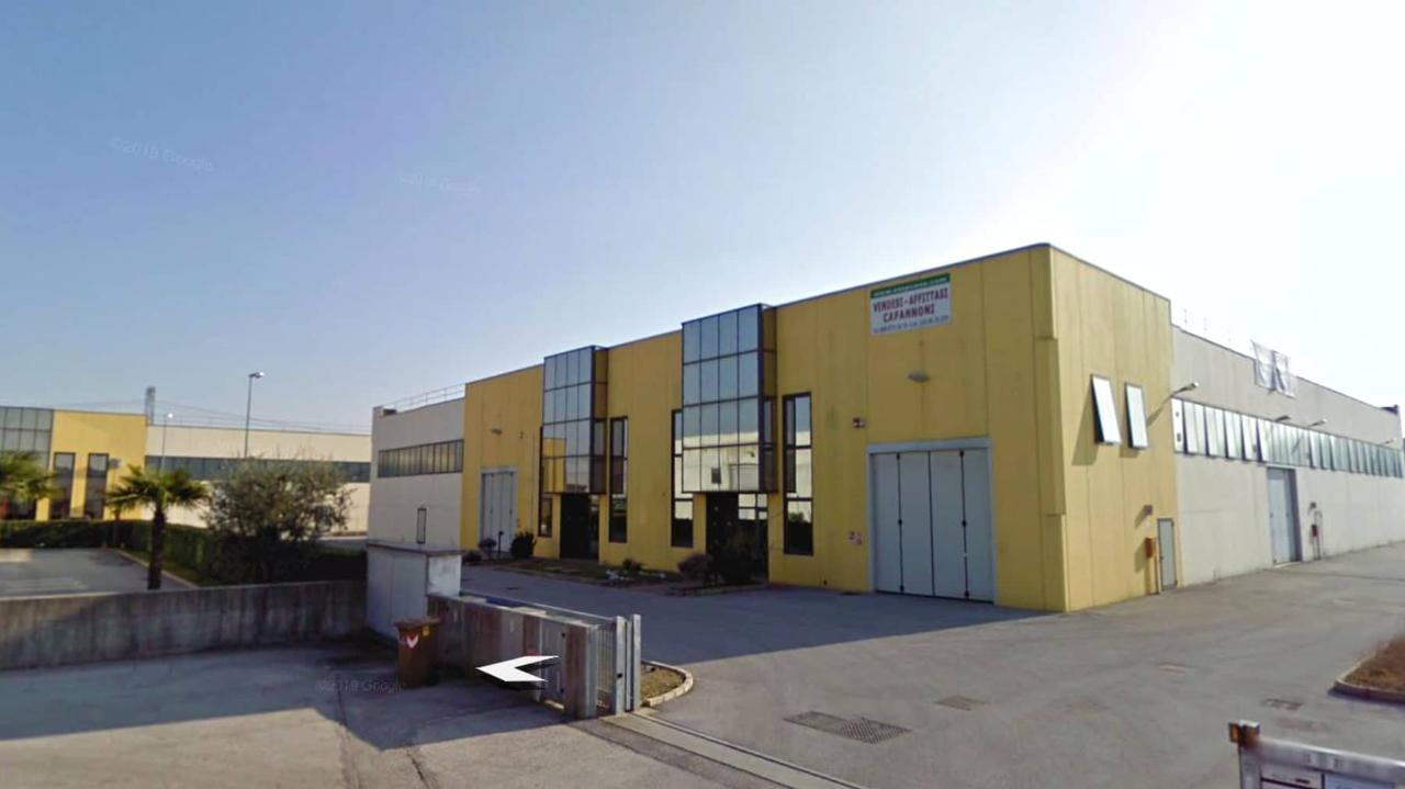 Capannone in vendita a Fiume Veneto