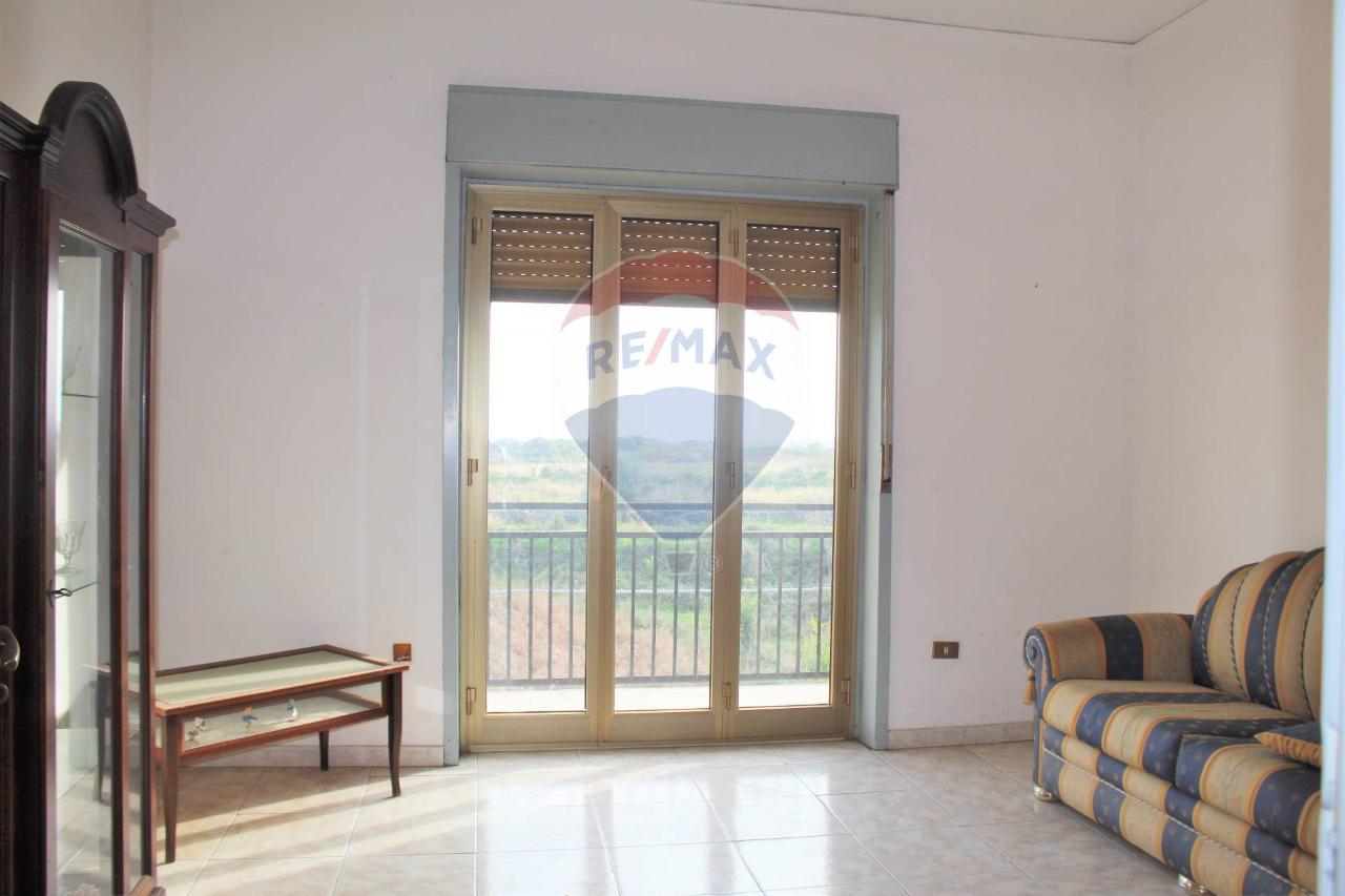 Appartamento in vendita a Fiumefreddo Di Sicilia