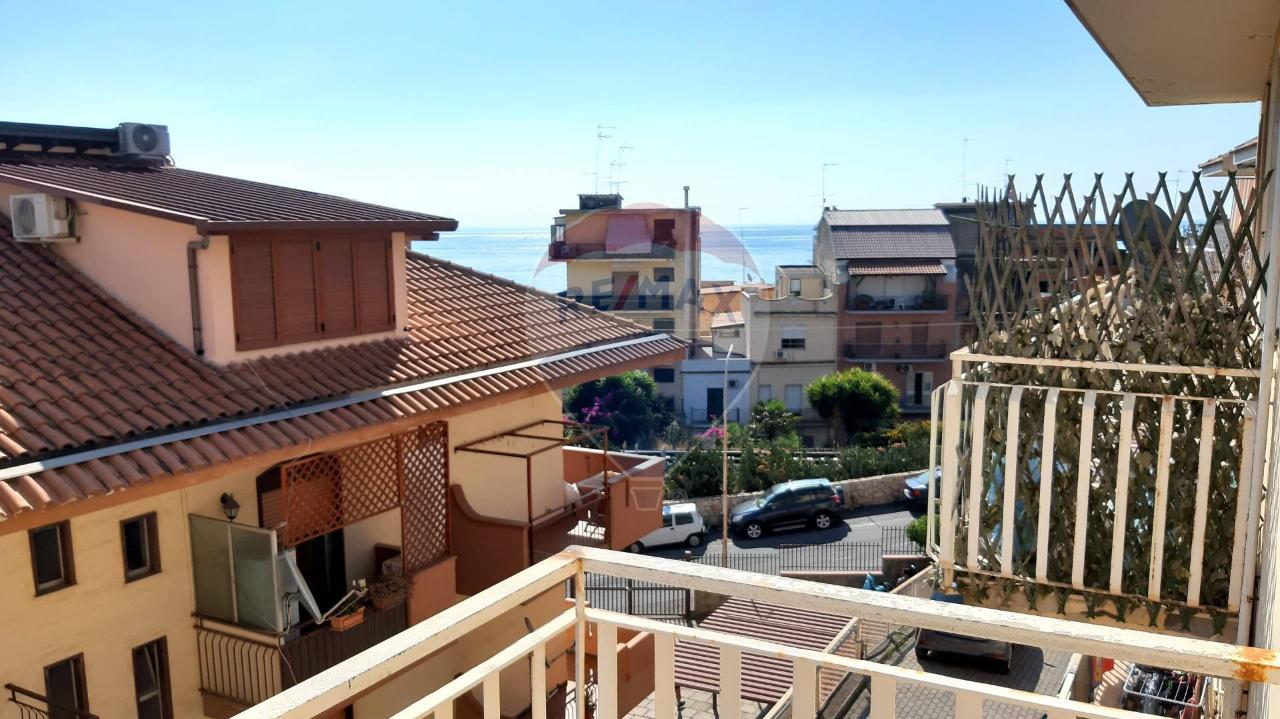 Appartamento in vendita a Giardini Naxos