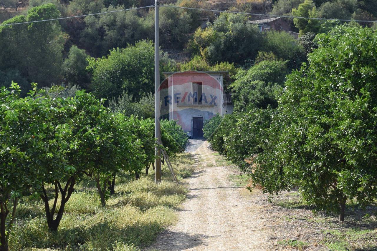 Terreno agricolo in vendita a Taormina