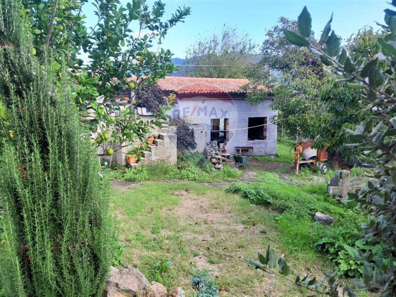 Rustico in vendita a Castiglione Di Sicilia