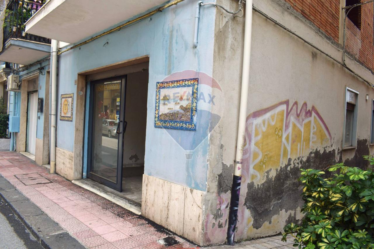 Casa indipendente in vendita a Giardini Naxos