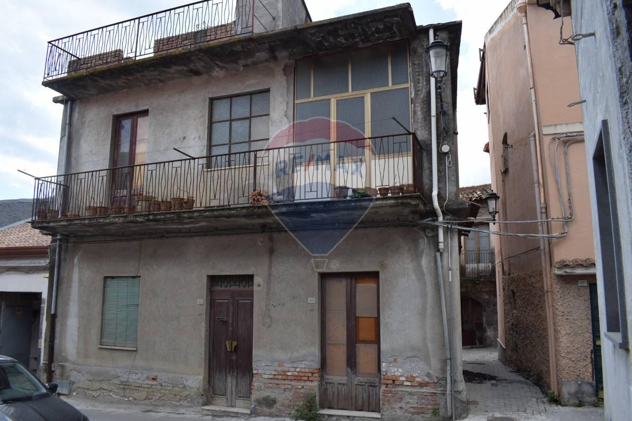 Casa indipendente in vendita a Calatabiano