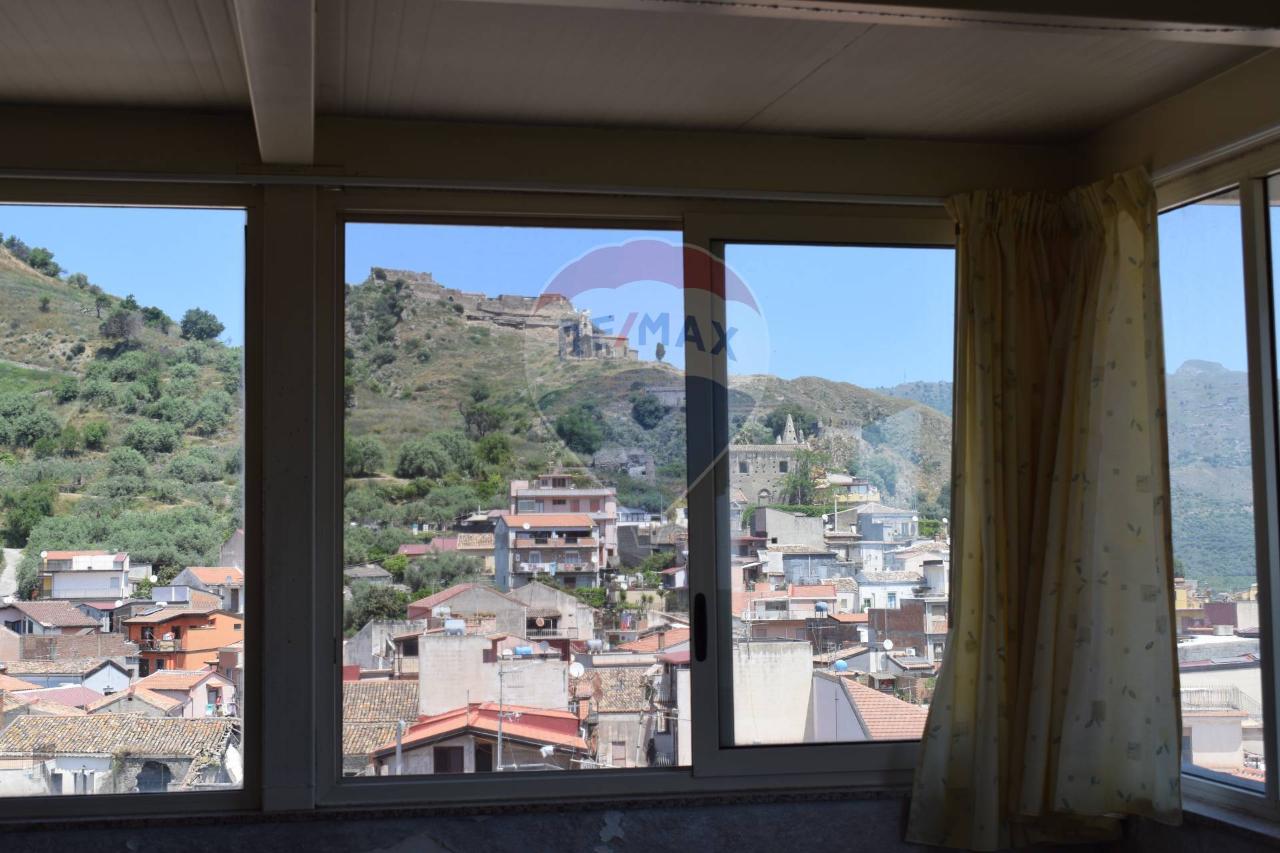 Appartamento in vendita a Calatabiano